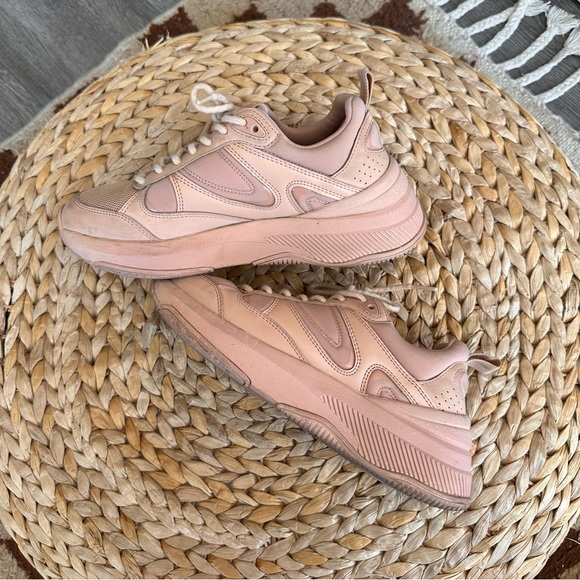 Zara | Shoes | Zara Chunky Peachy Pink Tan Sneakers | Poshmark